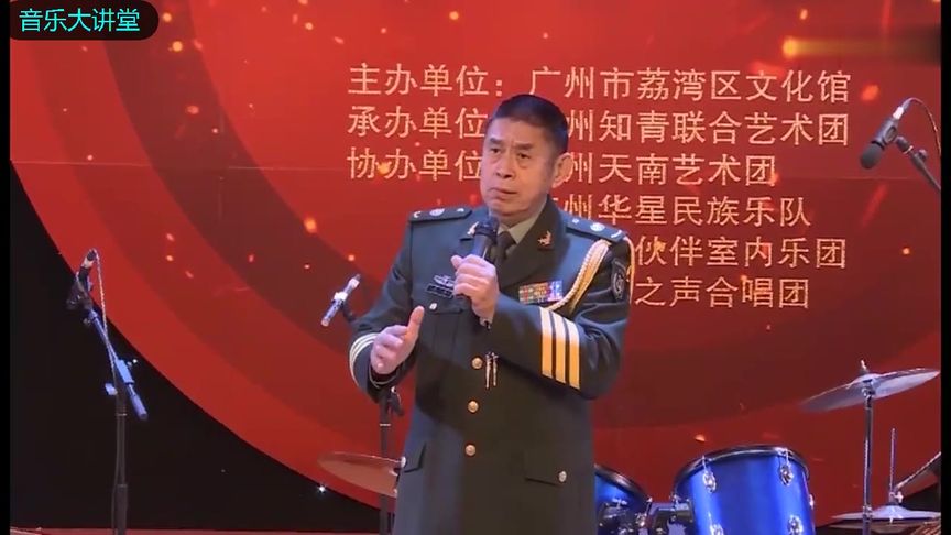 原总政哥舞团歌唱家程志特意为战士送来歌曲,唱得满堂福气!
