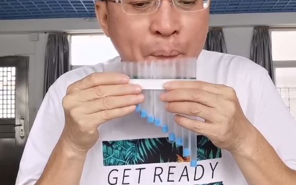 【创意演奏】非常规武器之十九—奶茶吸管排箫