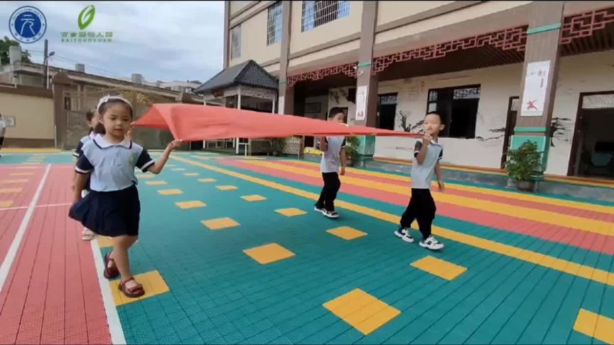 小小仪式,大大情怀ߒ� 用庄严神圣的升旗仪式来表达对祖国的热爱