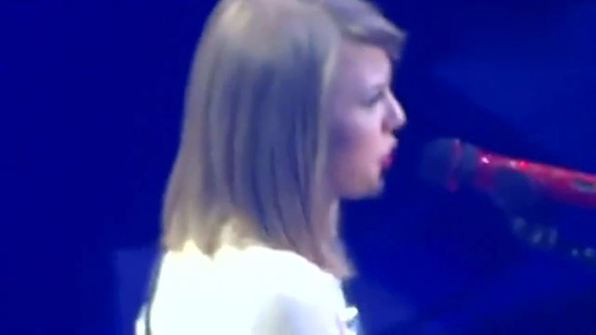 泰勒斯威夫特上海演唱会《Red》太火爆,简直是太好听了!