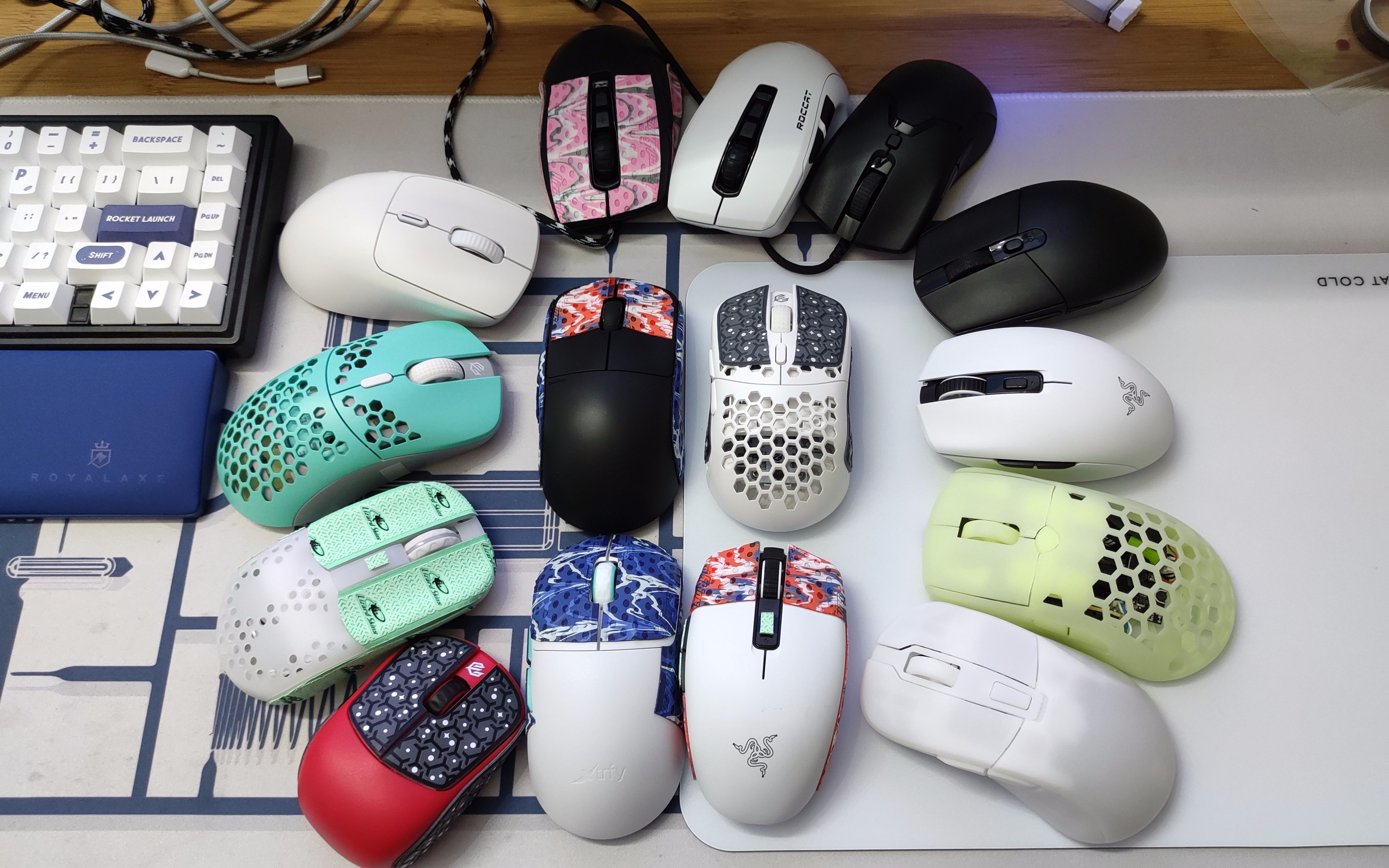 轻量化中小手鼠标体验分享 m8w ogmpro x2mini mz1w hskplus hts 八岐...