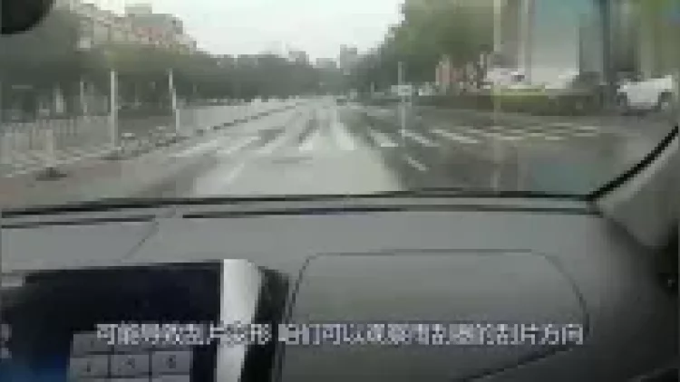 汽车小贴士:雨刮器有异响, 教你一招解决!