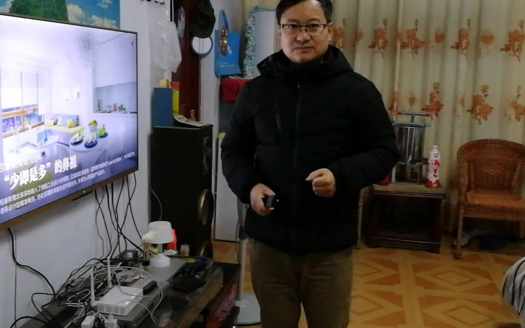 智能电视机不能安装软件,不能识别文件。大叔教你一招,立马解决