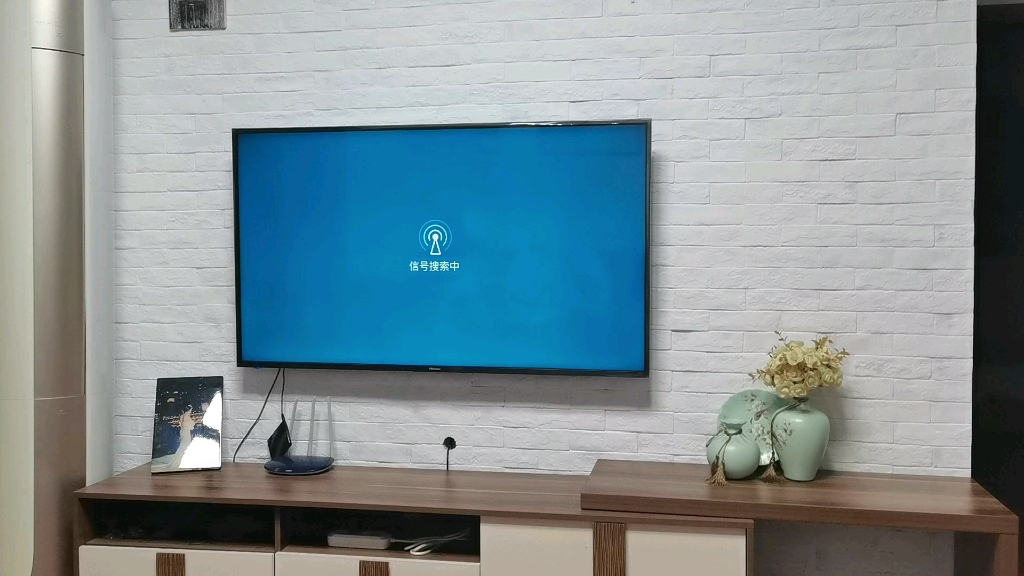 海信电视自动关机黑屏,辣鸡质量