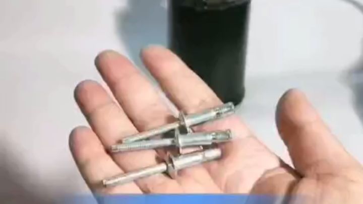 气动铆钉枪!海马钉,拉丝铆钉,高强度钢钉统统拿下