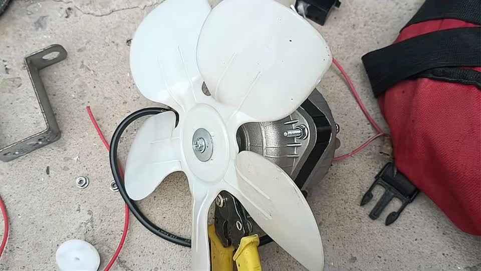 安装风扇电机,要注意这个细节看看吧