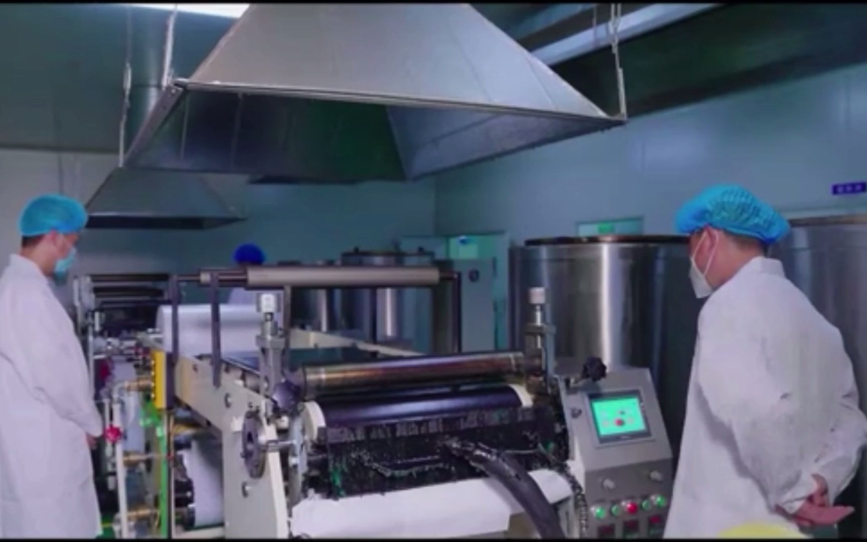 半自动膏药机生产制作 膏药加工|膏药OEM贴牌厂家