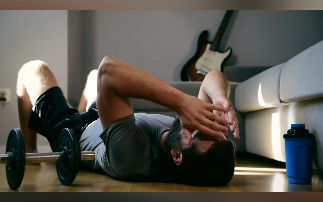 上运动神经元损伤引起的随意运动麻痹