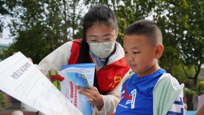 果然视频|市自然资源和规划局开展测绘法暨国家版图意识宣传活动