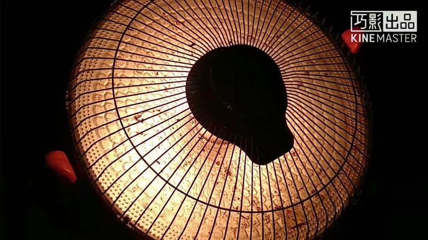 小太阳电暖器不发热也不光,原来是旋转开关的问题。