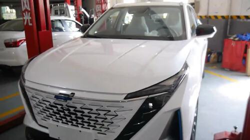 长安混动IDD携备胎登场,能否撼动比亚迪霸主地位?