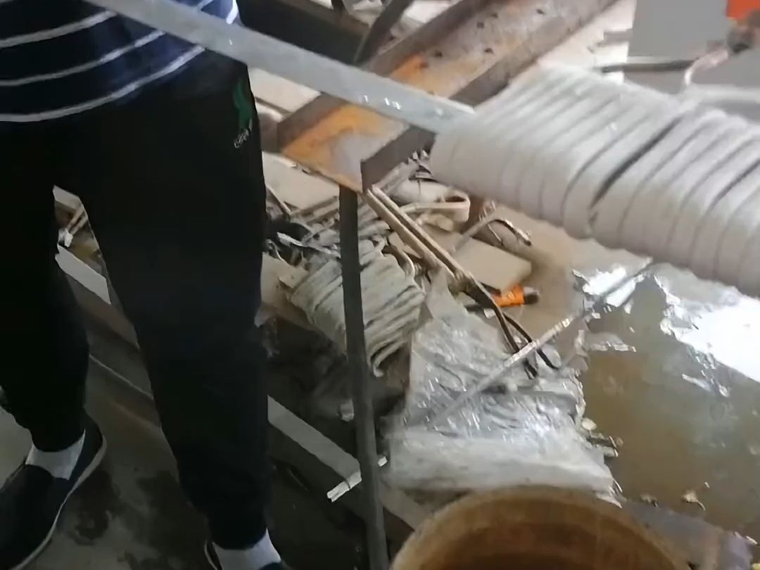 不锈钢片条,不锈钢丝带退火都可以用超高频感应加热设备来实现