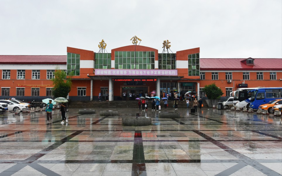 【中国铁路】K7127次与K930次南岔站内会车(19.7.26)