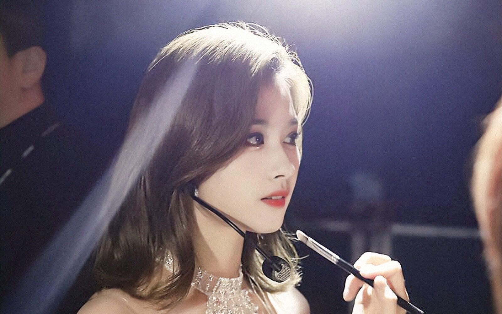 【sana】k-pop第一钓神!舞台表现力教科书!每日一遍 早恋再见