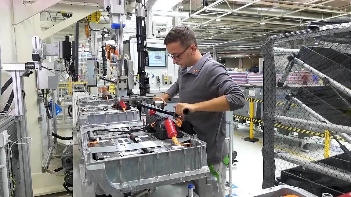 大众斯柯达 高压锂离子电池组装线