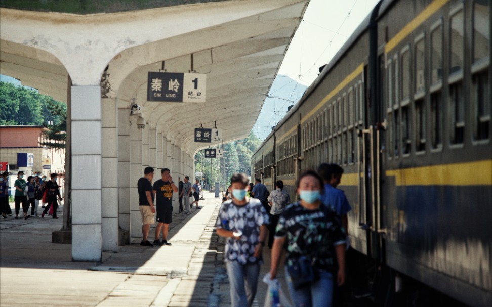 一天一趟的秦岭绿皮慢火车,6063