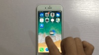 教你一招: 在iPhone上同时移动多个图标, 很多人还没发现