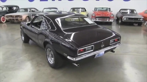 第一代科迈罗是通用首款用独立副车架支撑引擎,并首次用计算机来