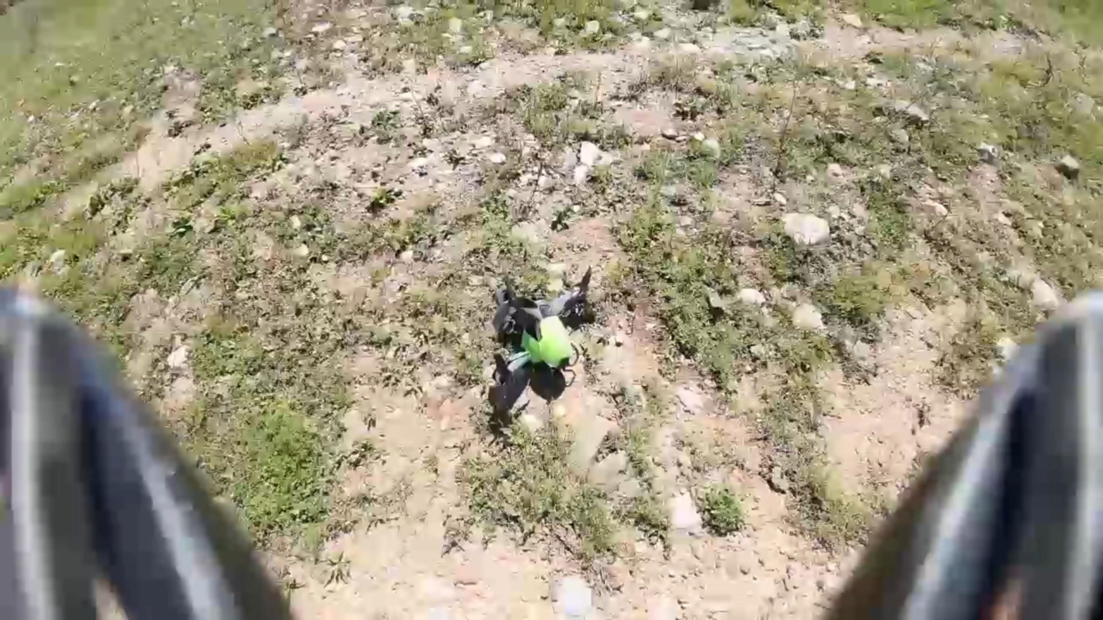 已经不存在的小镇景色,为什么让我的心如此痛苦。