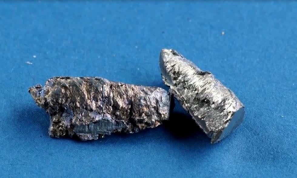 以前大街上常见的金属,现在已经变成稀有物,认识它的.