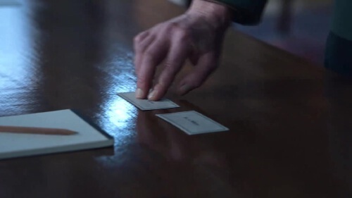 万湖会议上,秘书费心安排,局长心不甘:非得让迈耶离我远点!