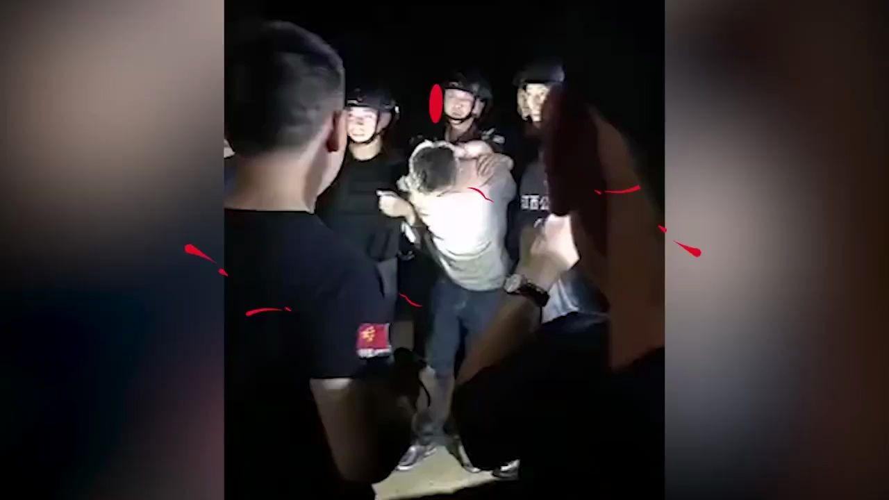 抓捕现场曝光!江西3天枪杀3人命案嫌犯落网 潜逃过程中杀害出租车司机