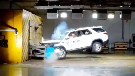 SUV比轿车更安全?C-NCAP碰撞测试给你答案