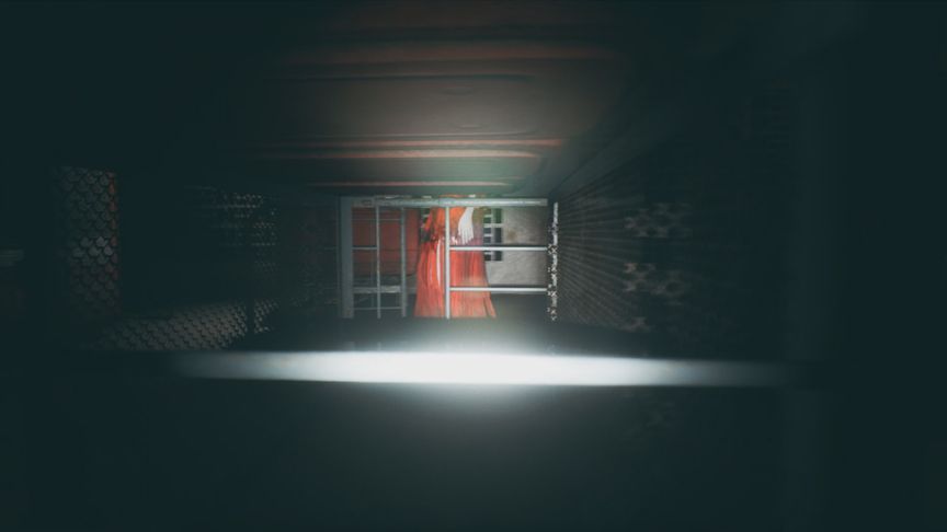 港诡实录:和女鬼玩捉迷藏,我用一张桌子就把他耍得团团转!