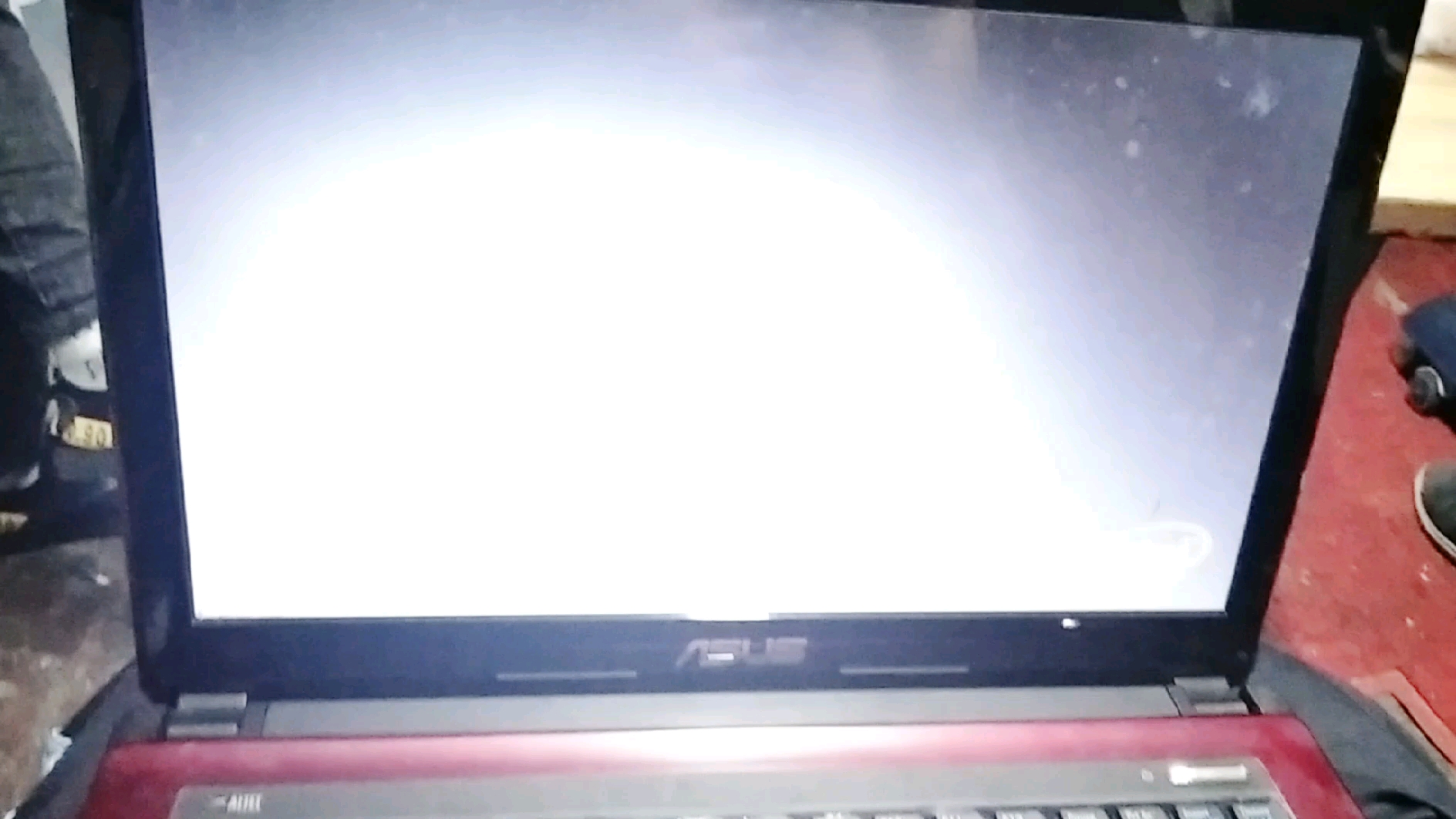 笔记本忘记密码了,用其他up主的方法为什么不行,是我的打开方式不对...