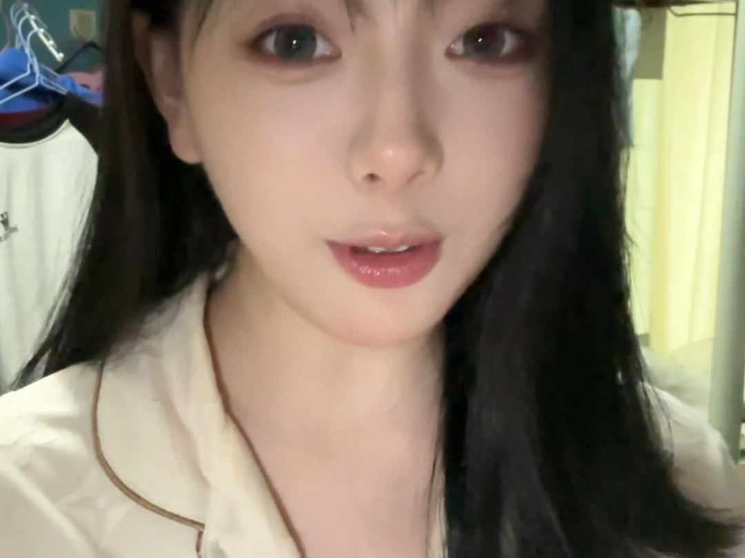 设置悬念,提高读者阅读兴趣,让人思考,照应题目,点明中心,承上启下,...