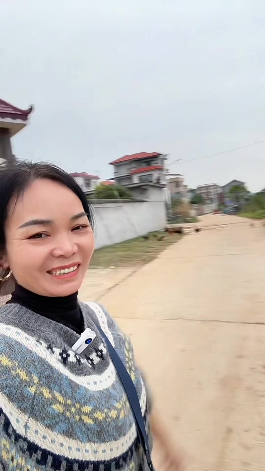 干一行爱一行 真诚比什么都强 用心服务好每一位顾客 能打动人心的...