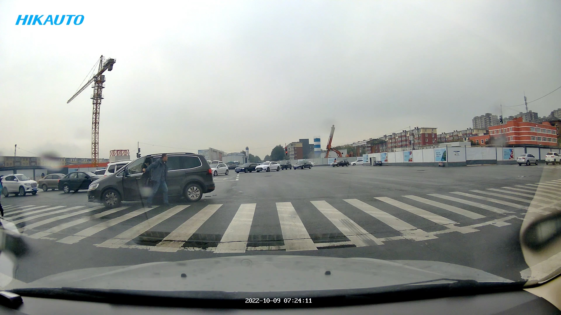 【行车记录仪】夏朗跳跳车