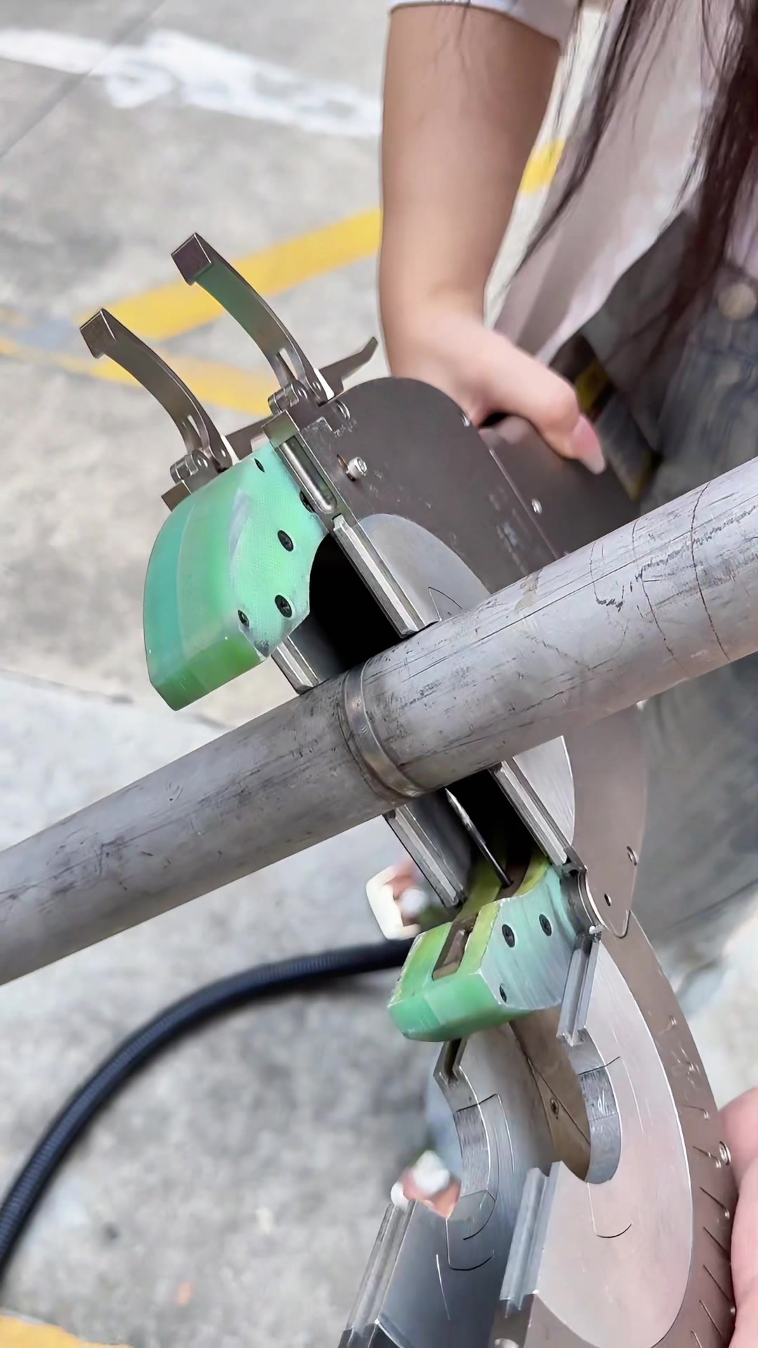 过探伤/能承压的管道焊缝,是这样焊出来的#管道焊接#不锈钢管道#氩...