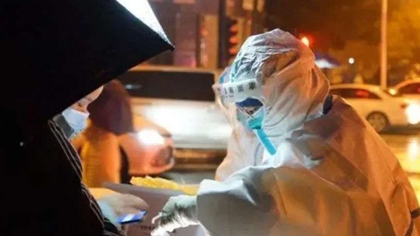 辽宁东港新增5例无症状感染者,轨迹涉食杂店等