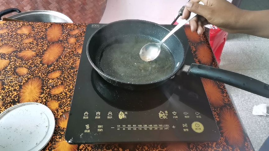自制珍珠奶茶中的珍珠方法配方做法都教给大家