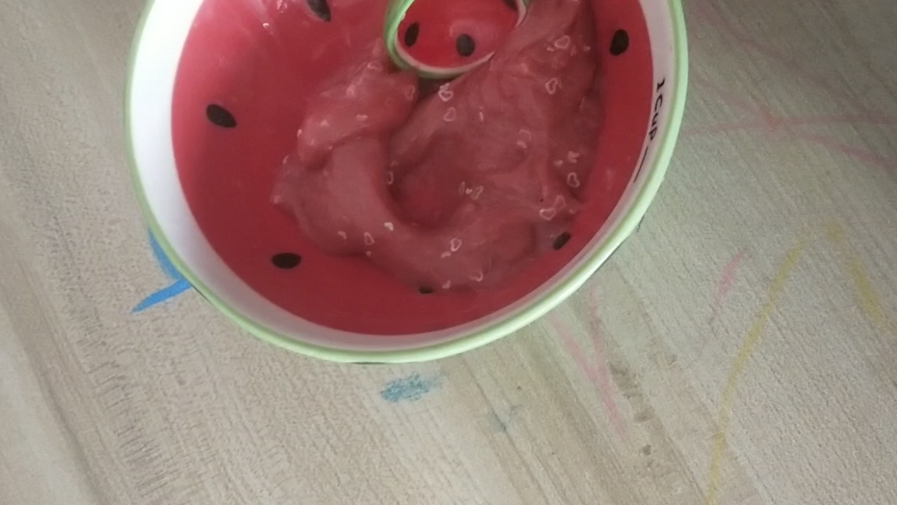 不用胶水不用粘土就可以做出起泡胶