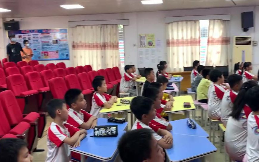 2021广东东软学院数字媒体与设计学院 工业设计一班 “党志少年强”...