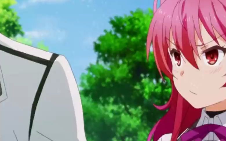 打赢比赛还能捡回一个黑丝女仆#动漫解说 #二次元原创