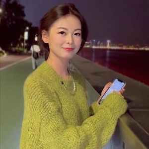 青悠追剧 