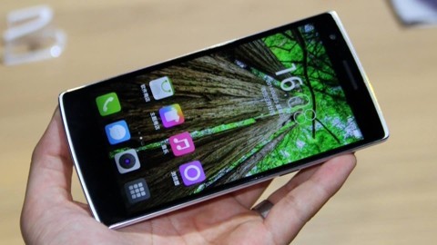 在微信里面就能更换手机的壁纸,想要什么样的都有!.