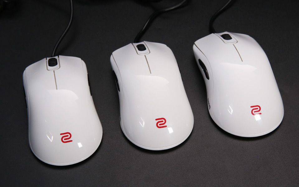 倍受CSGO职业选手追捧的鼠标 用上了你就爱不释手——ZOWIE 卓威...