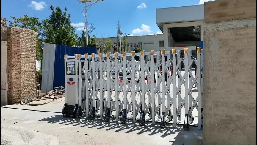 经典畅销款。#电动伸缩门 #智能安防 #道闸 #电动门 #车牌识别