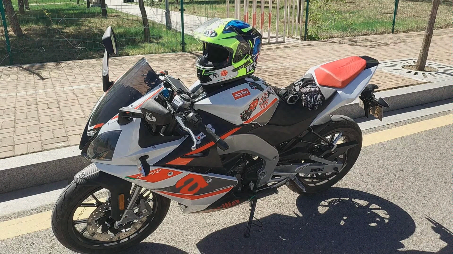 阿普利亚gpr150,一分钟教会你无离合器换挡 摩托车