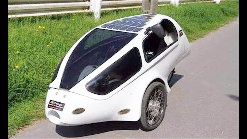 国外把电动车自行车汽车结合,发明三轮电动车,容易操控不易翻车