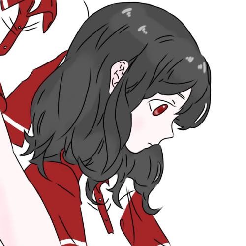 红眼妞阿 