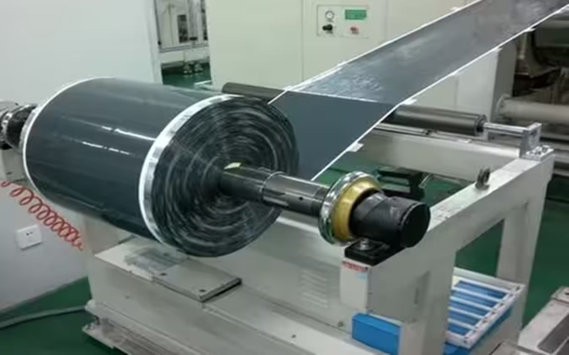 锂电池模切机中放卷张力控制机构的设计