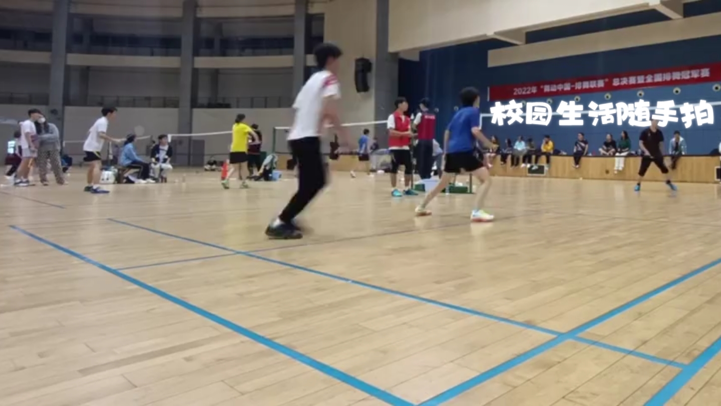 校园生活随手拍:瑞雪兆丰年冬雪的覆盖郑大美不胜收愿雪落疫散家家...