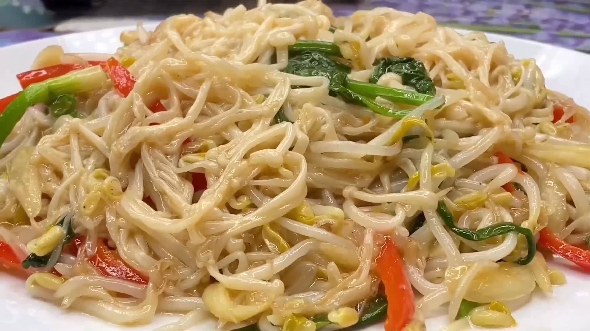 金针菇炒豆芽的家常做法,简单易做,清淡爽口,营养健康!