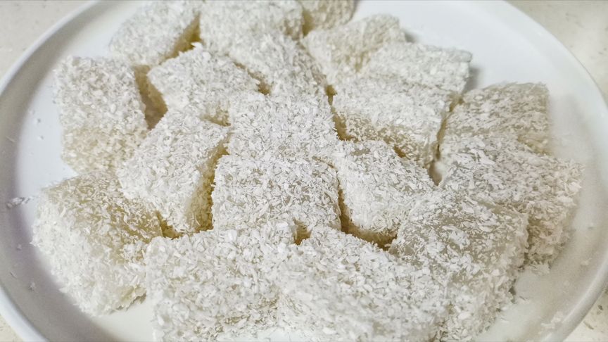 1个梨30克淀粉,制作清热去火的冰糖雪梨膏,非常简单一学就会