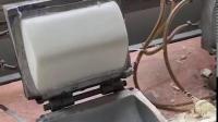 记忆枕海绵生产设备进行中